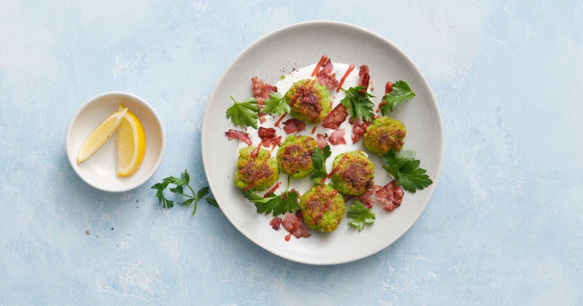 Erbsen-Nuggets mit Speck und Kräutern | Rezept
