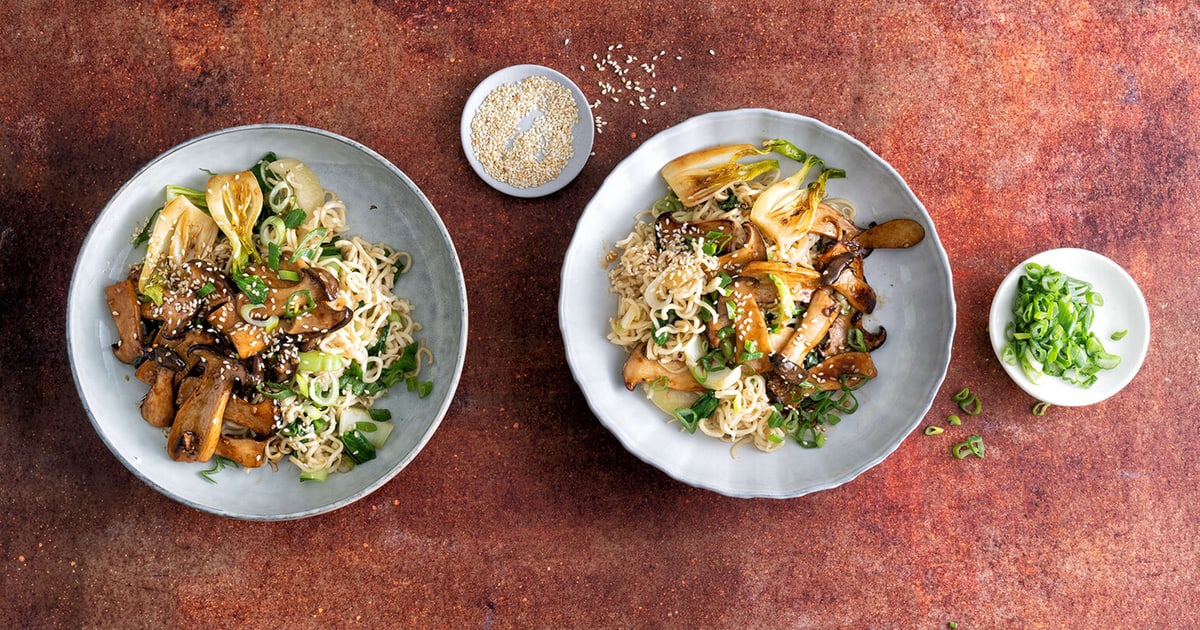 Pleurotes du panicaut Asia style avec nouilles | Recette