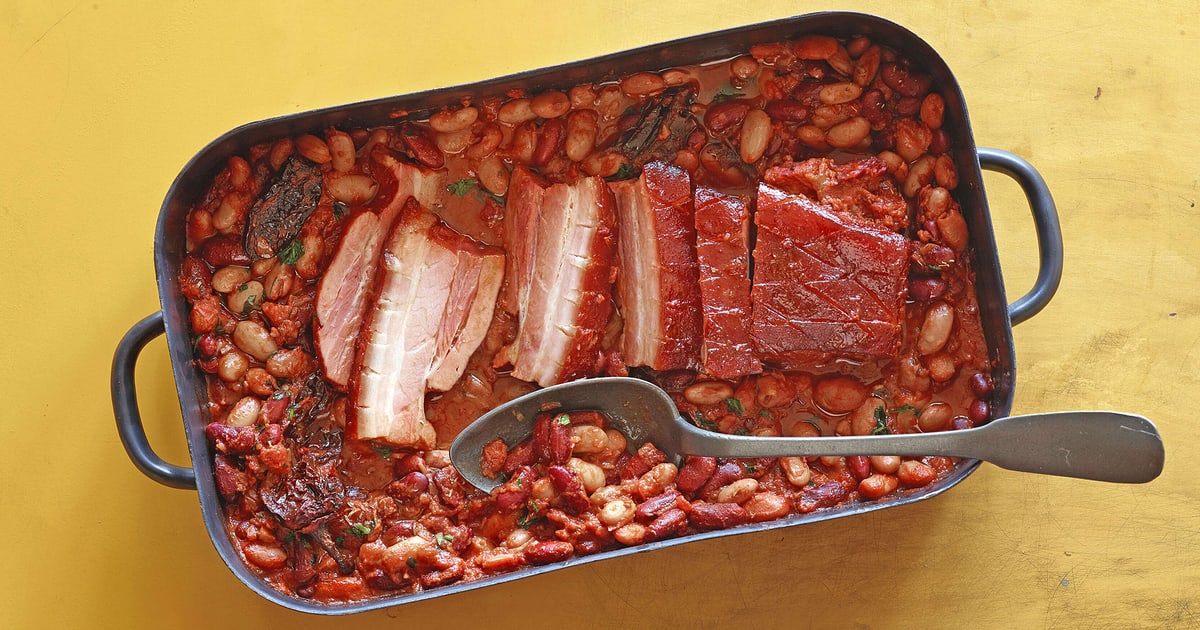 Haricots à la tomate avec lard | Recette
