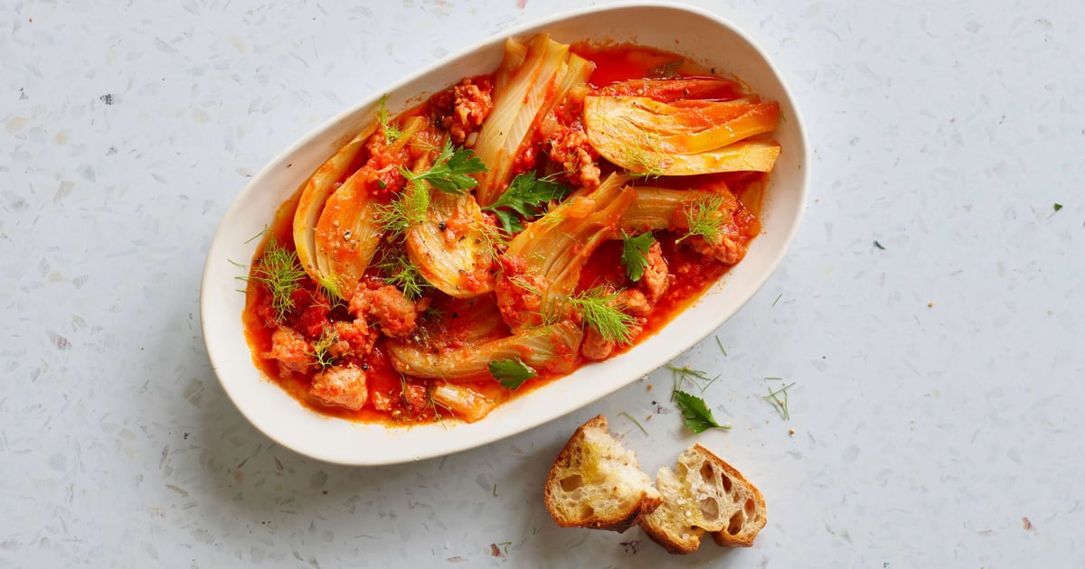 Fenouil avec sauce tomate à la salsiccia | Recette