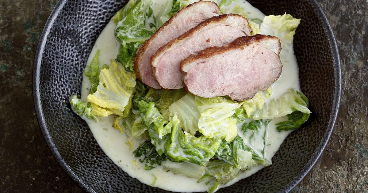 Canard sur lit de chou chinois | Recette