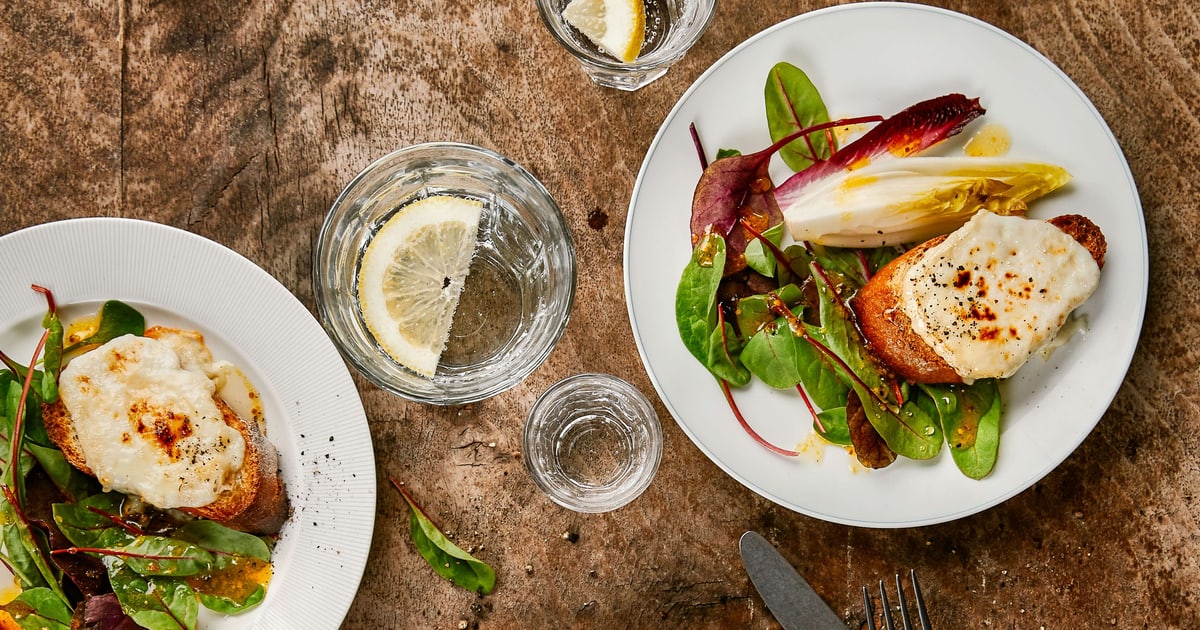 Chèvre chaud mit Salat | Rezept