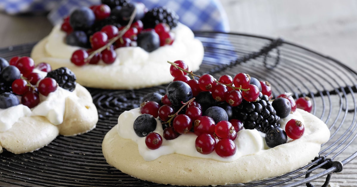 Meringue à la crème et aux petits fruits | Recette