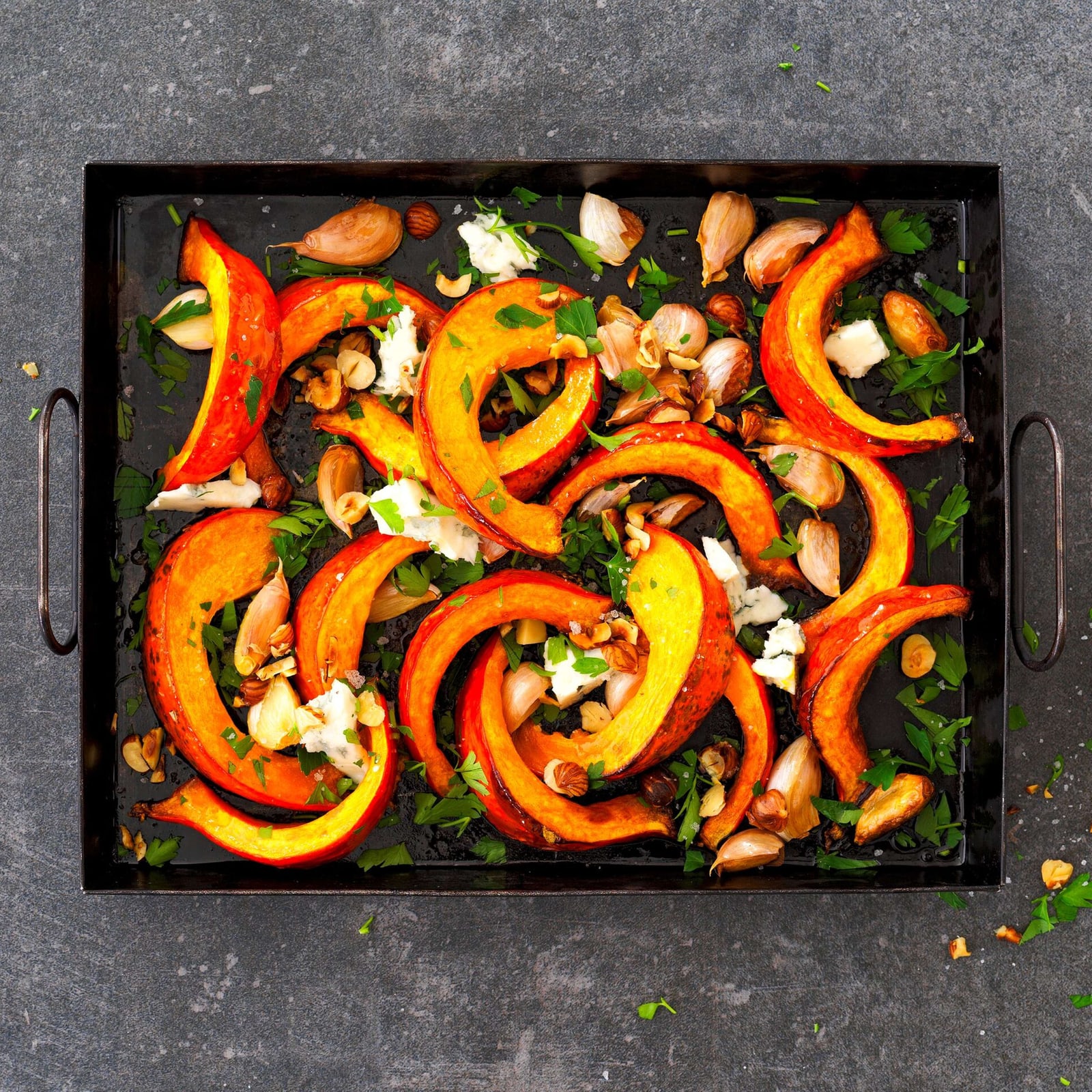 Courge rôtie avec noix au miel | Recette