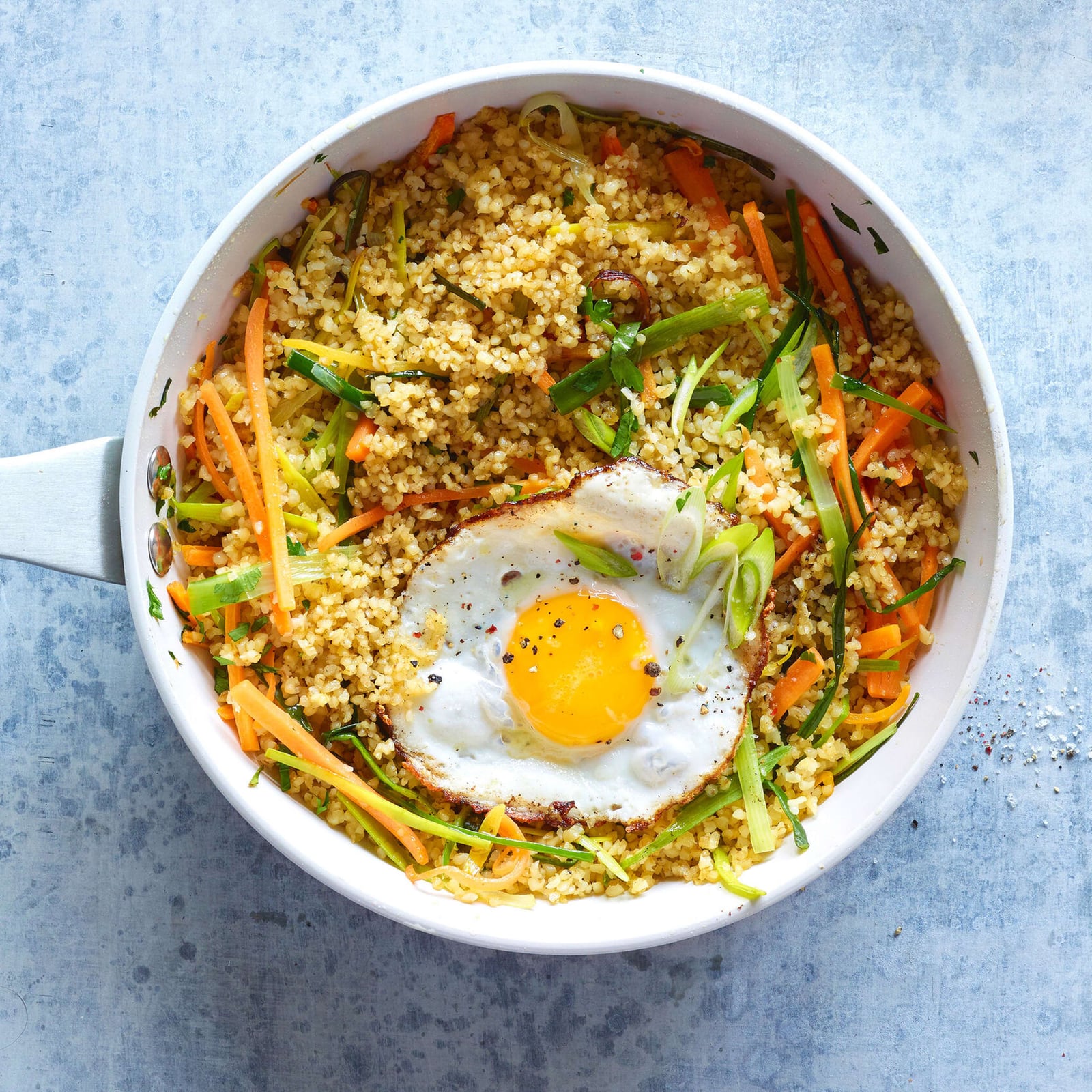 Bulgur mit Kurkuma-Zander | Rezept