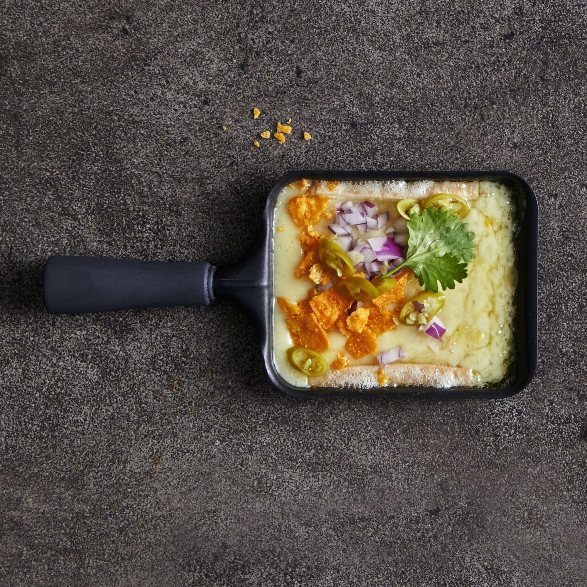 Raclette au poêlon avec pomme | Migusto