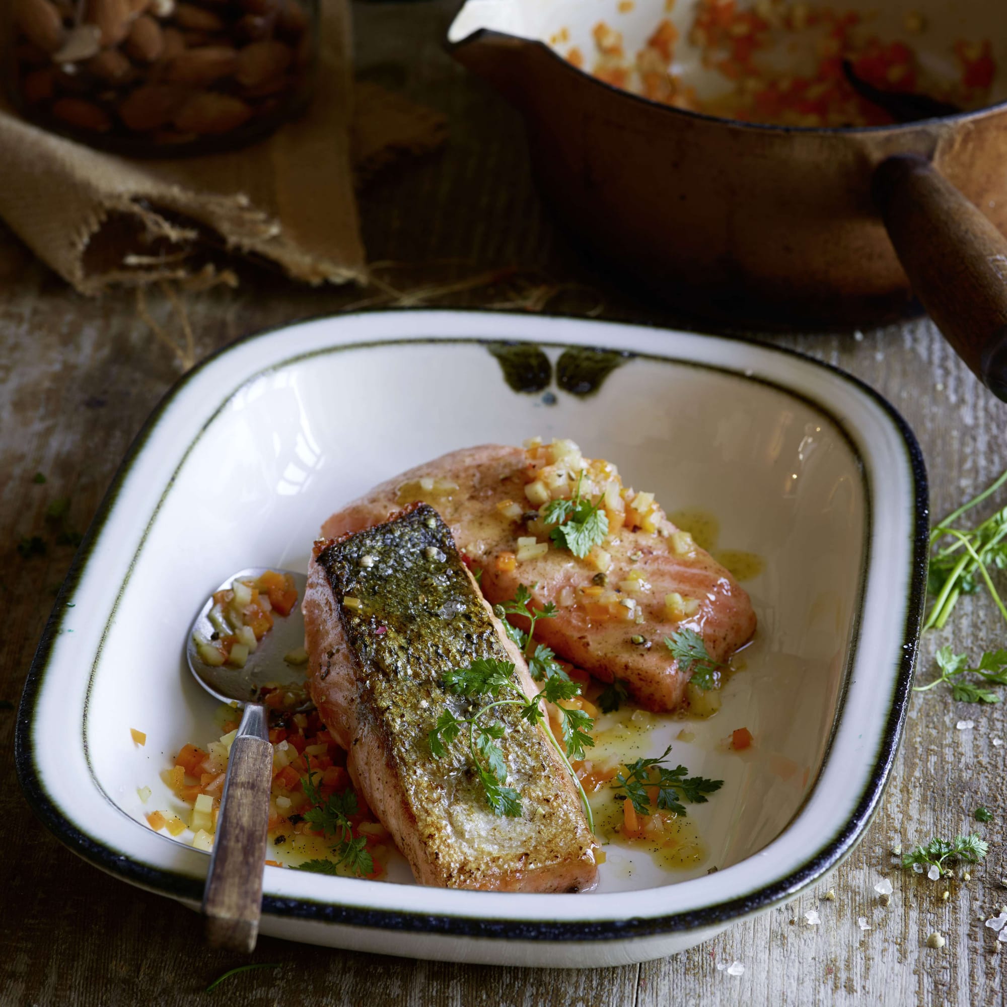 Lachs mit Pastinaken und Limettenbutter | Migusto