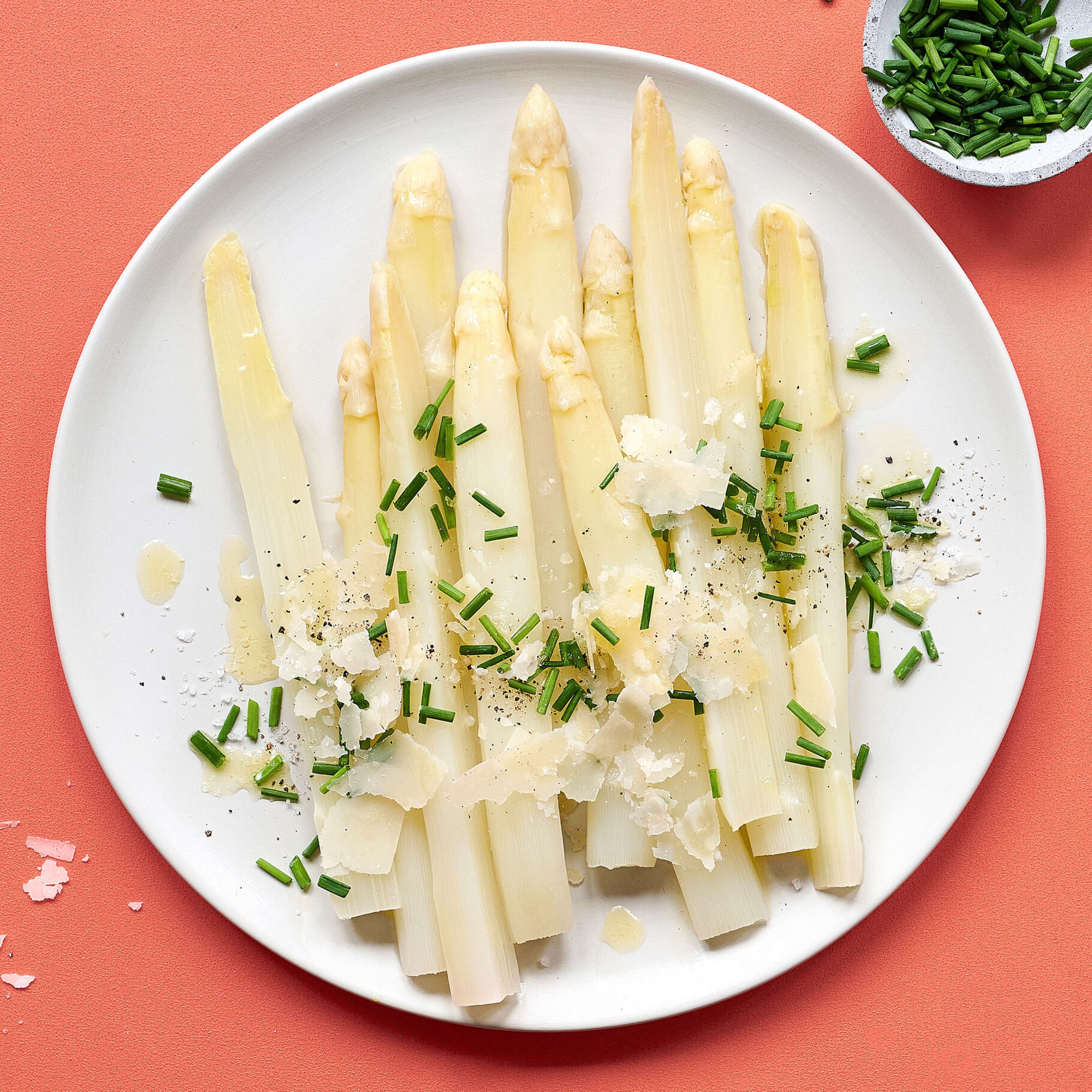 Weisse und grüne Spargeln klassisch | Rezept