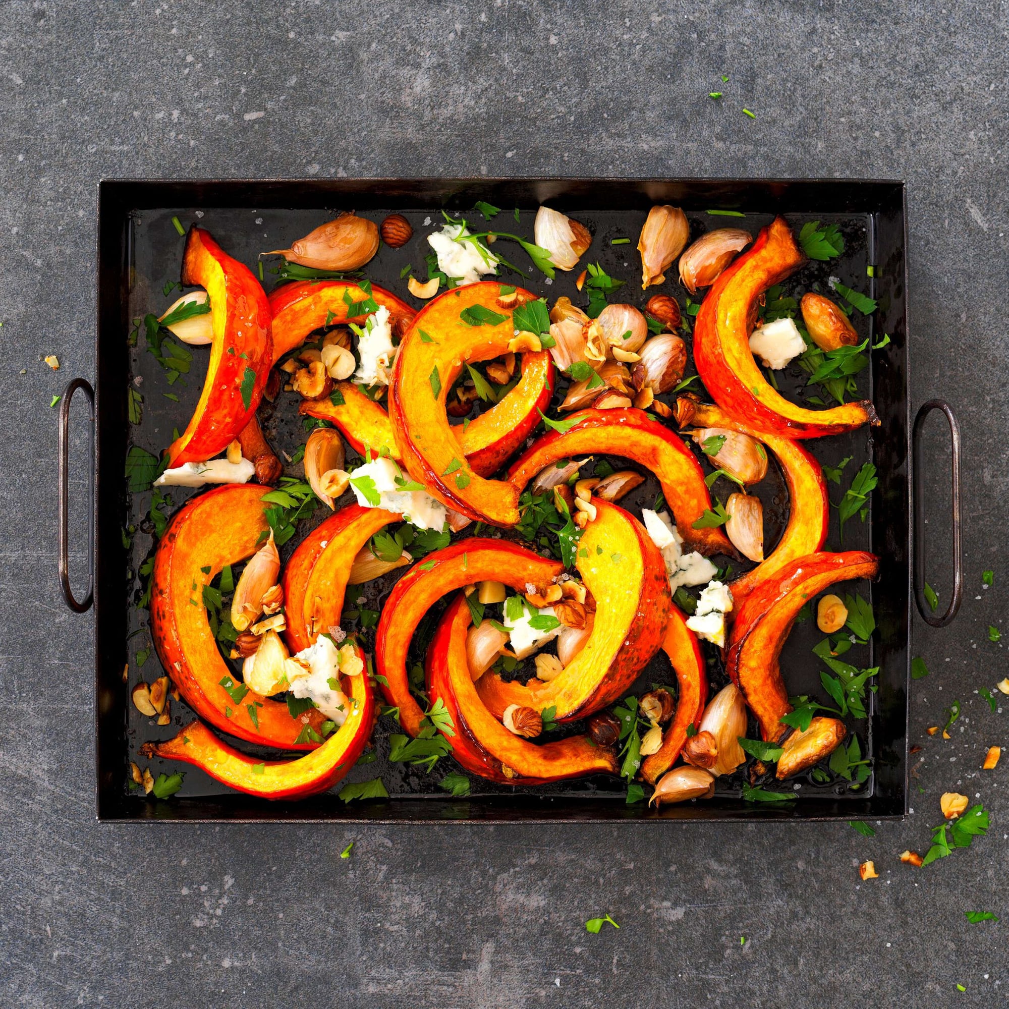 Courge rôtie avec noix au miel | Recette