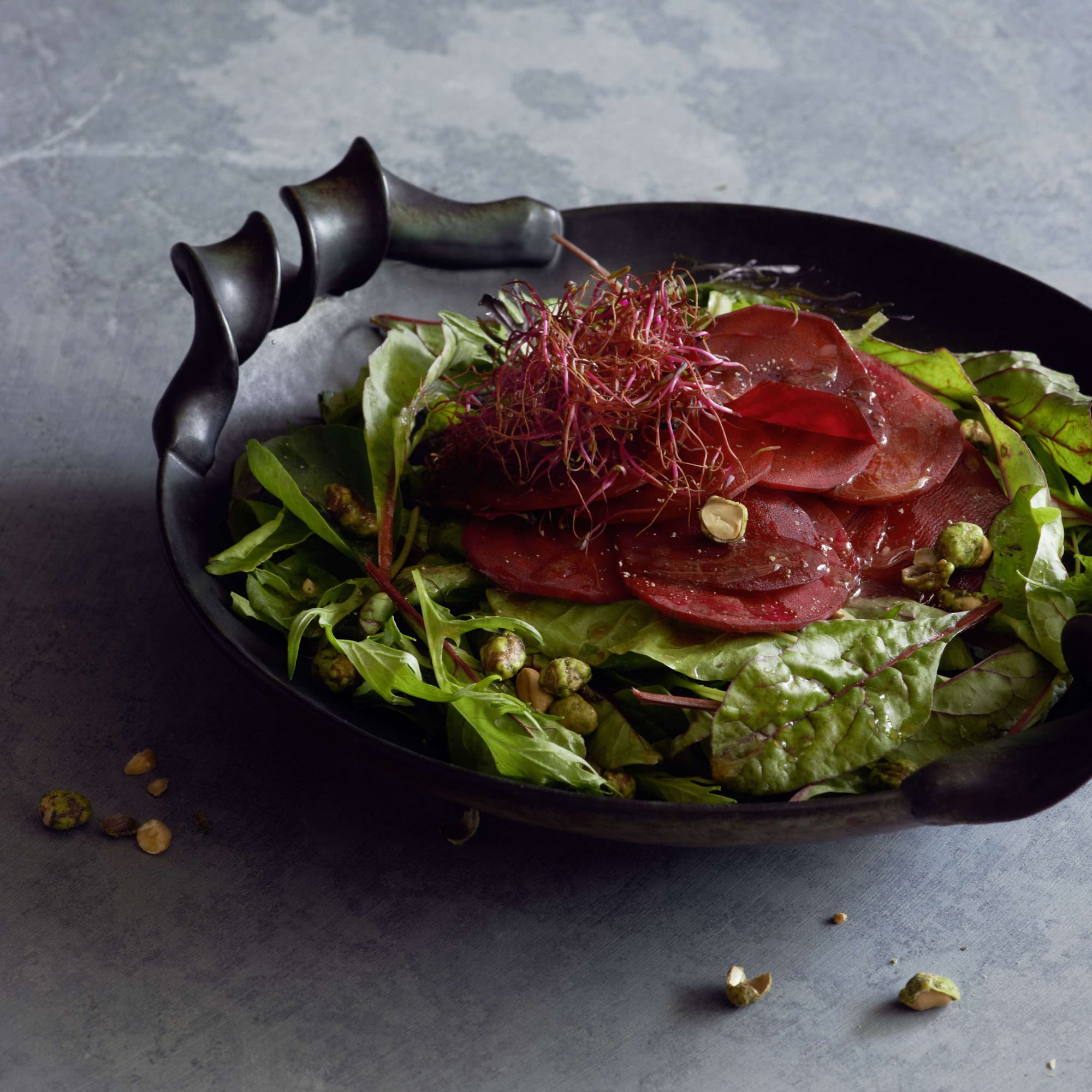 Carpaccio de betteraves rouges au miel et au fromage de chèvre | Migusto