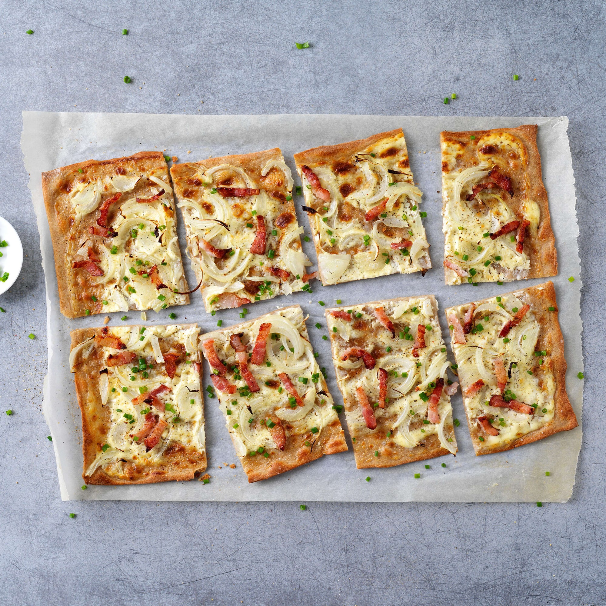 Tarte flambée avec choucroute et chorizo | Migusto