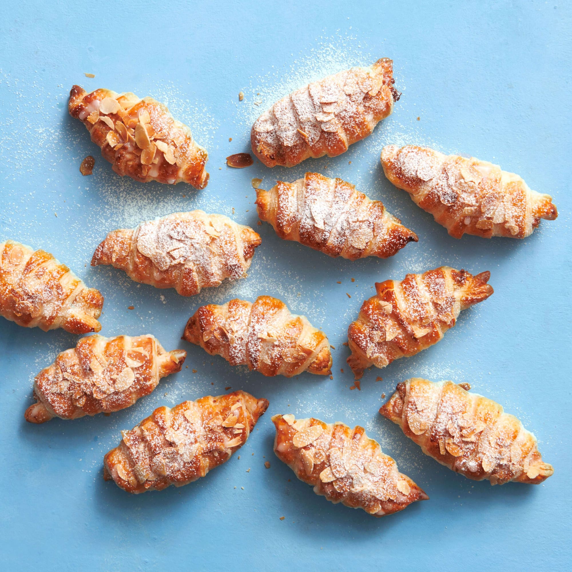 Mandelbretzeln mit Zitronenthymian | Rezept