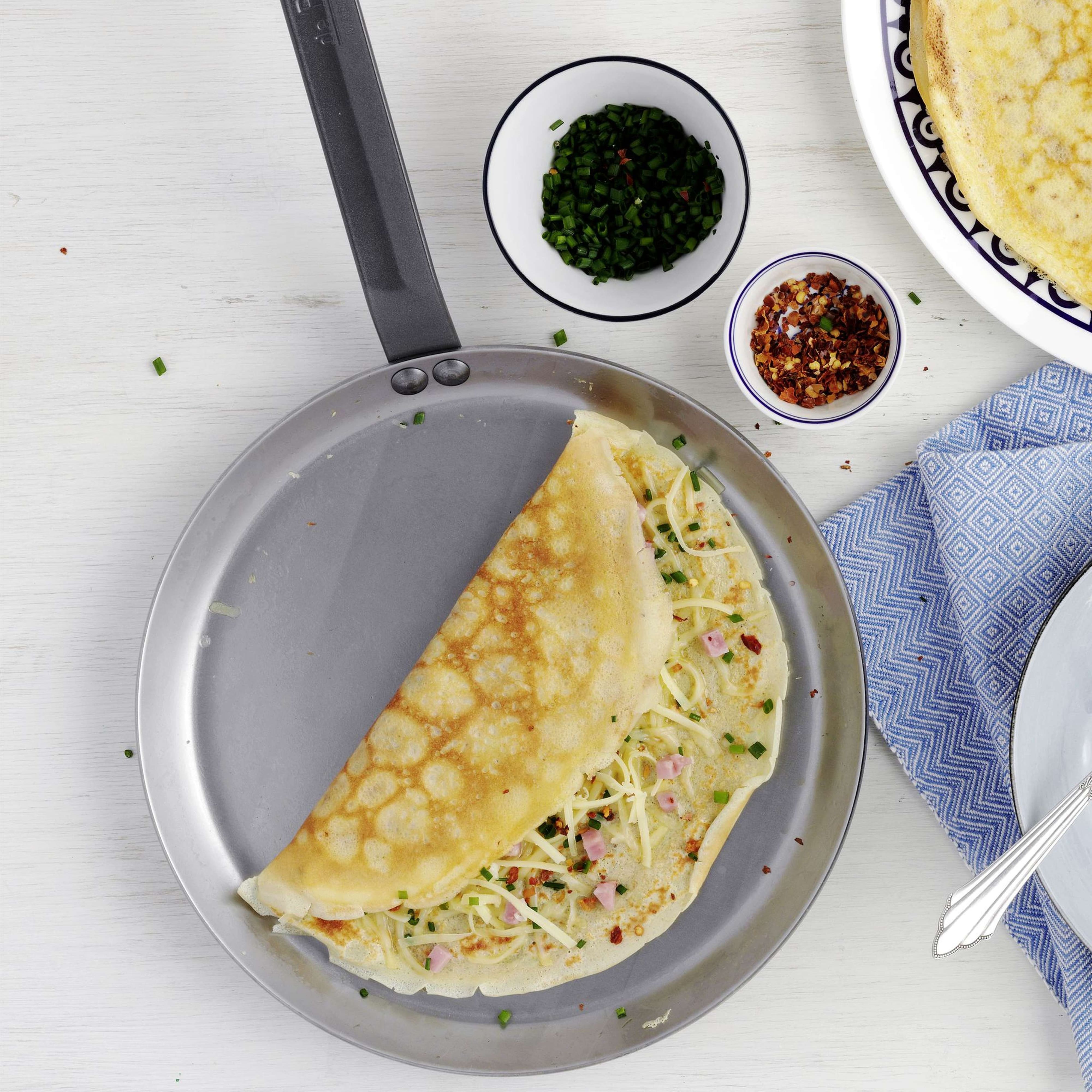 Crêpes avec glace et fraises | Migusto