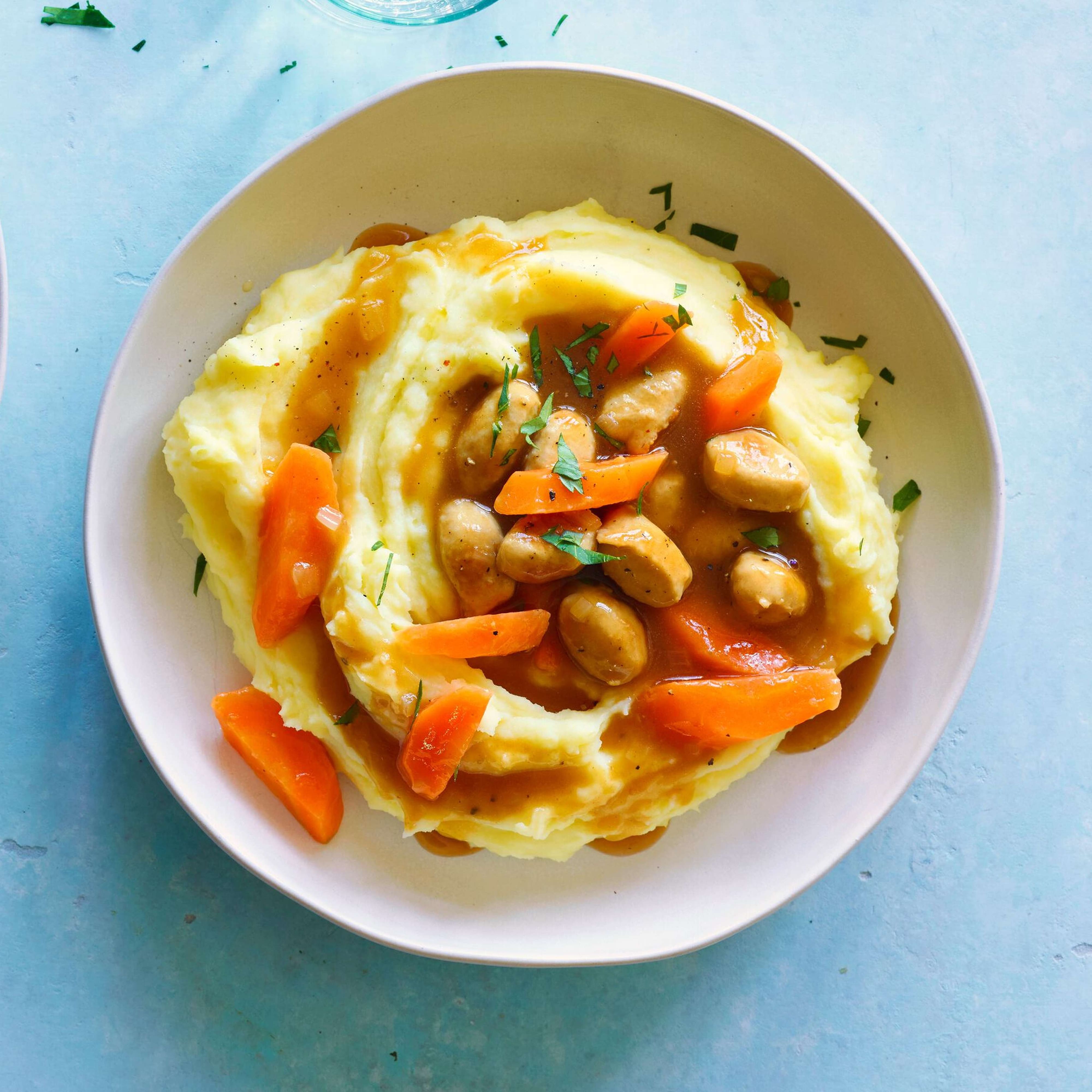 Pastetli mit Brätkügeli und Kohlrabi | Rezept