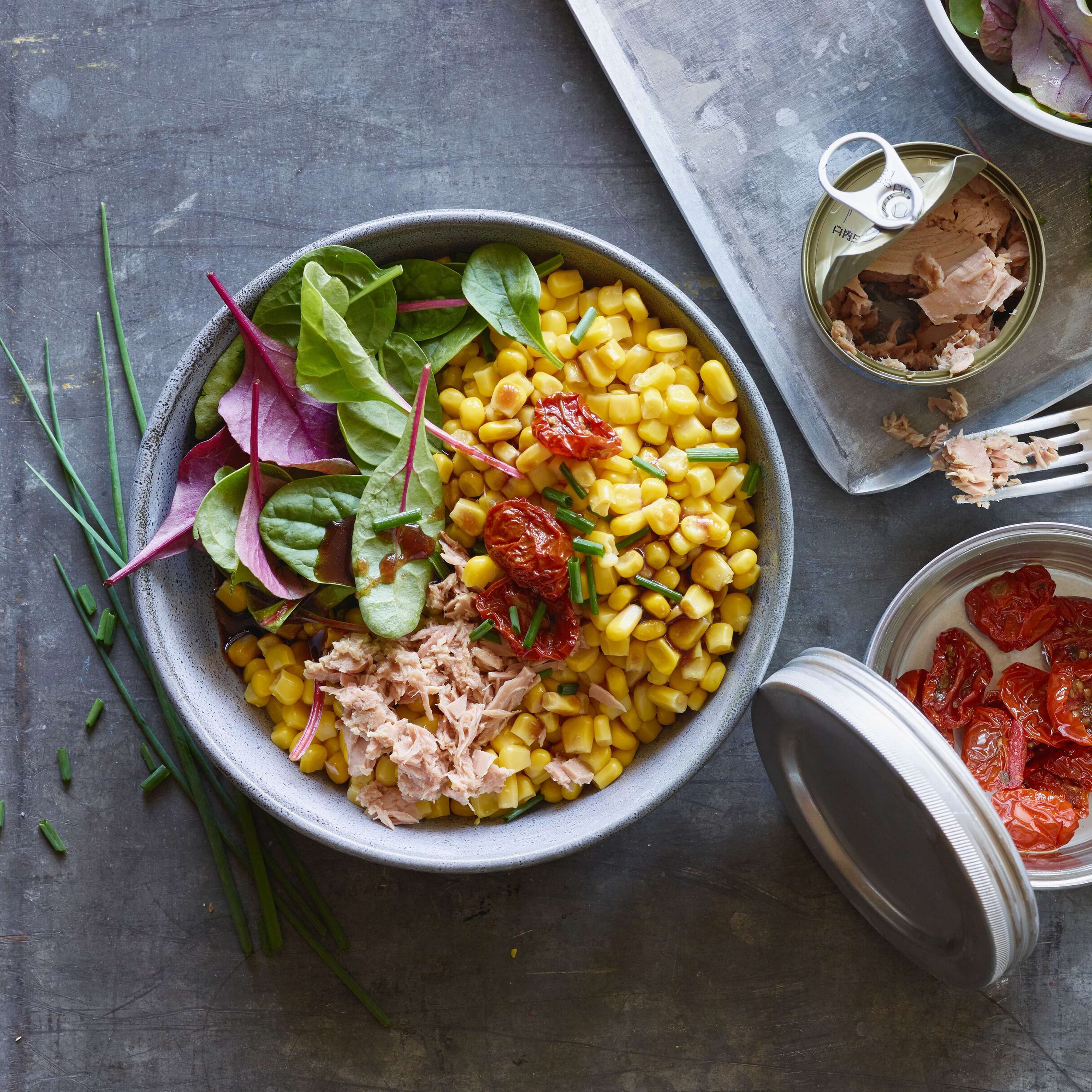 Salade de riz tiède au thon | Recette