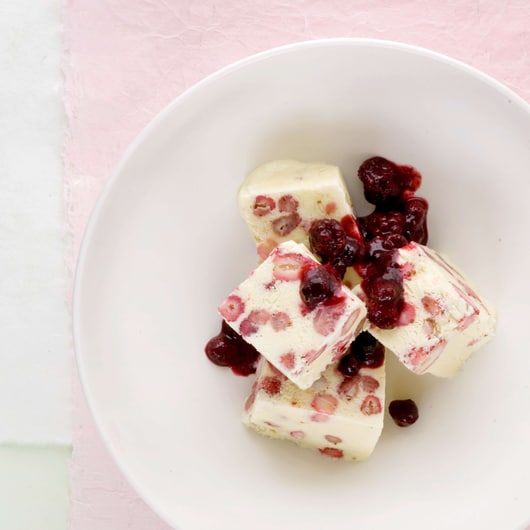 Parfait avec compote de pruneaux | Recette